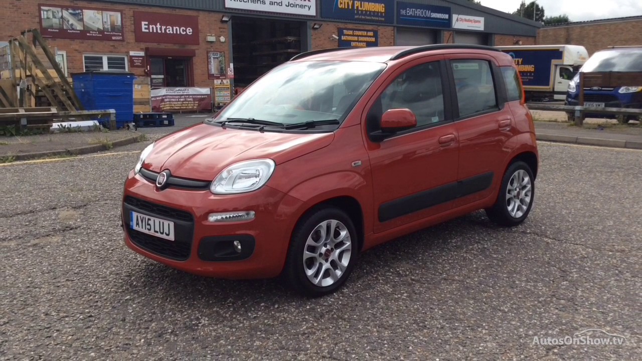 FIAT PANDA LOUNGE RED 2015 - YouTube