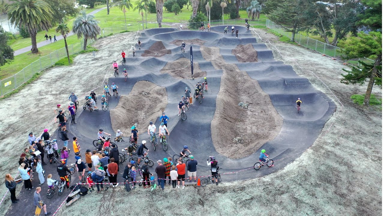Gisborne pump track official opening - YouTube