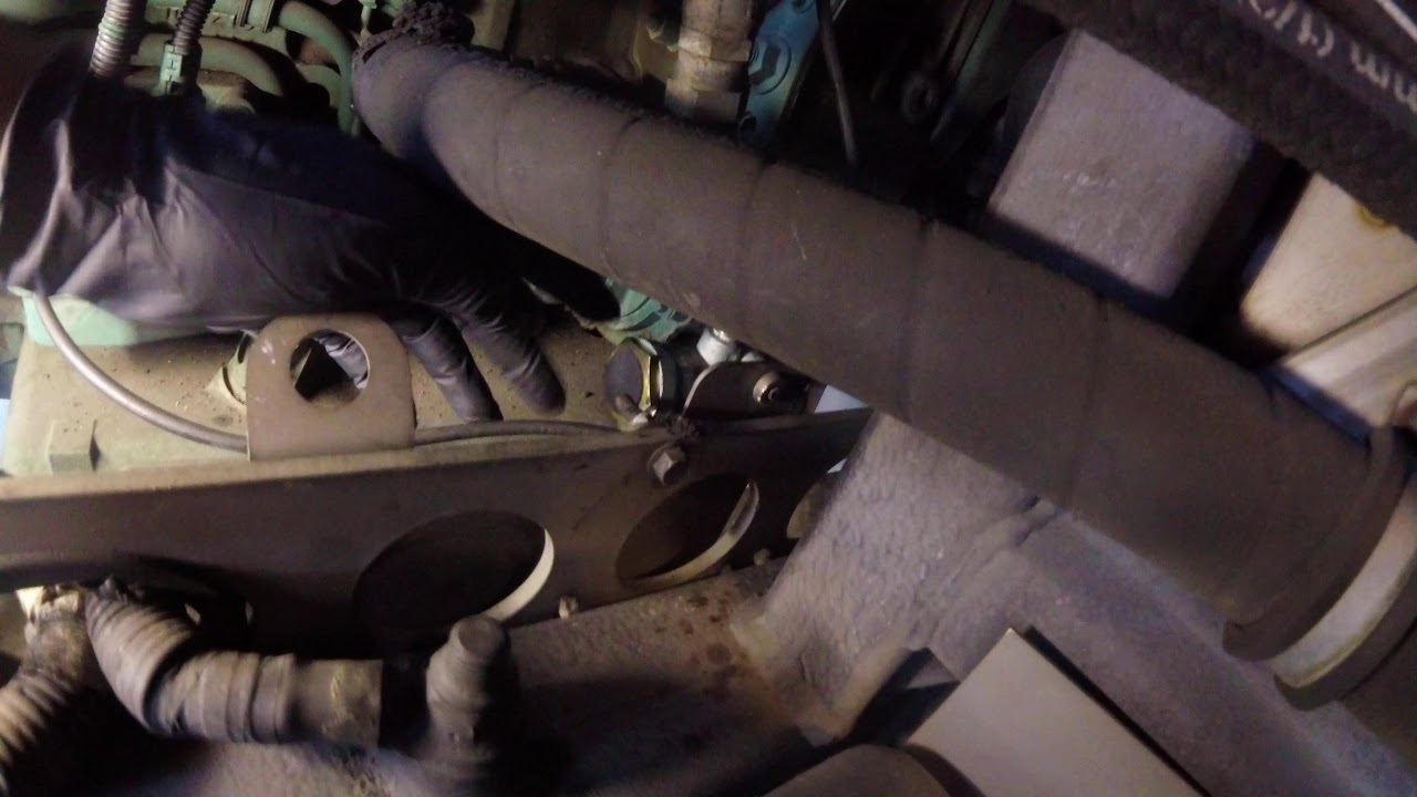 Volvo D13 P24F7 FMI00 check engine light - YouTube