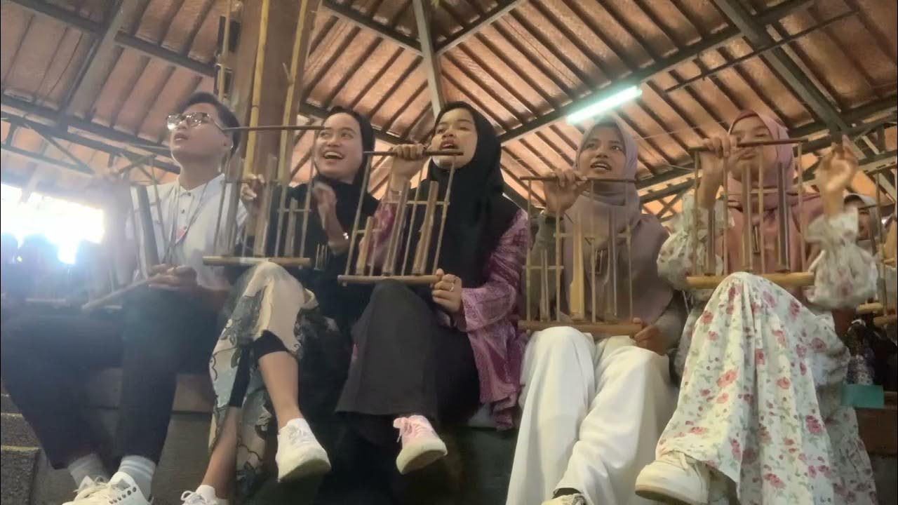 modul nusantara di saung angklung Udjo - YouTube