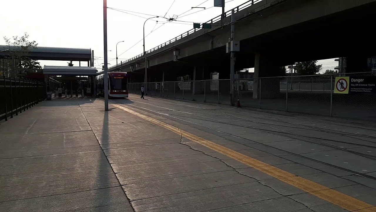 New TTC Streetcar 4428 pulling up at exabtion loop with pantograph up ...