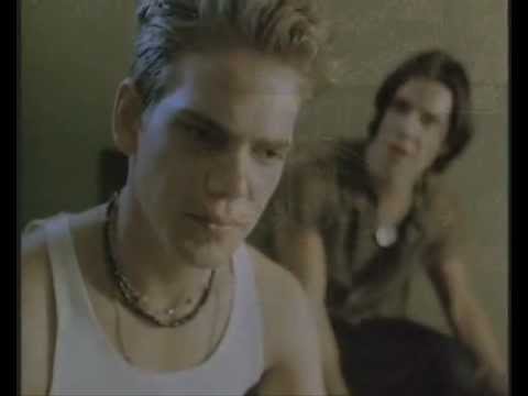 Adam Lambert- Outlaws Of Love video