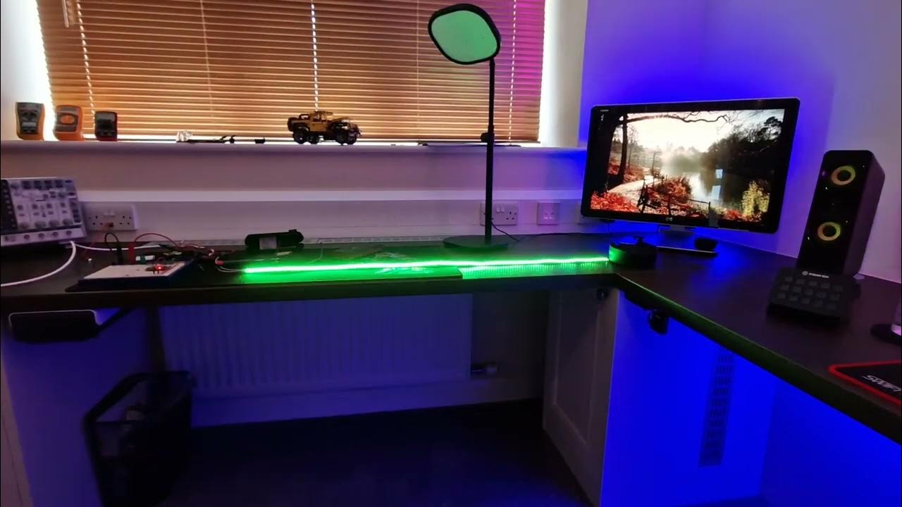 ESP32 Controlling Addressable LED strip. 144 LEDs - YouTube