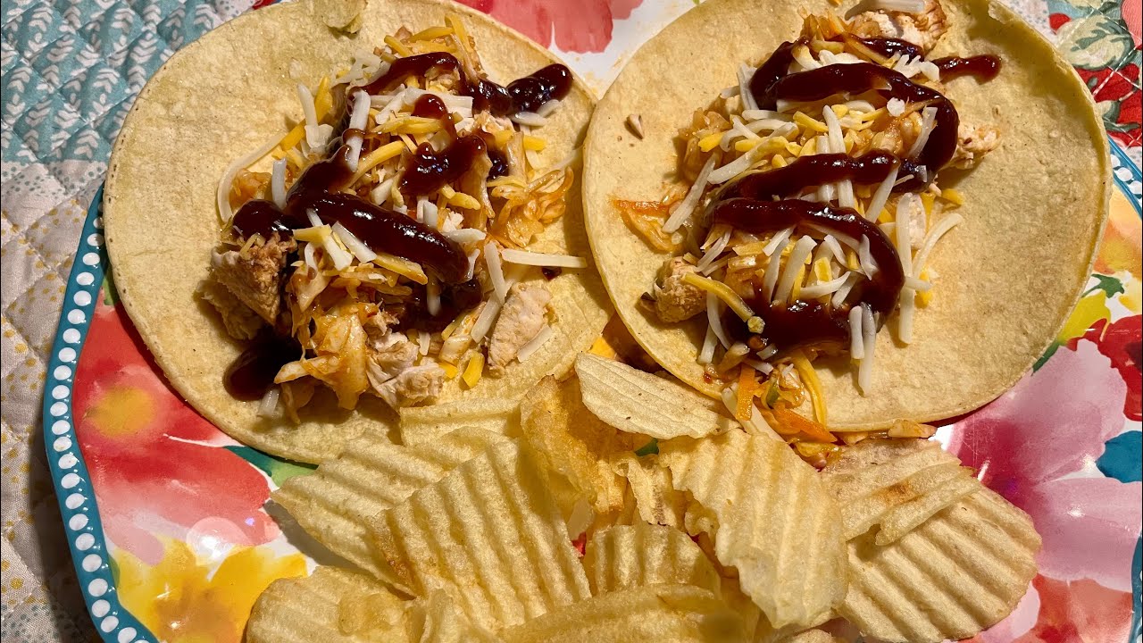 Tommy’s barbecue chicken tacos on the ninja wood fire - YouTube