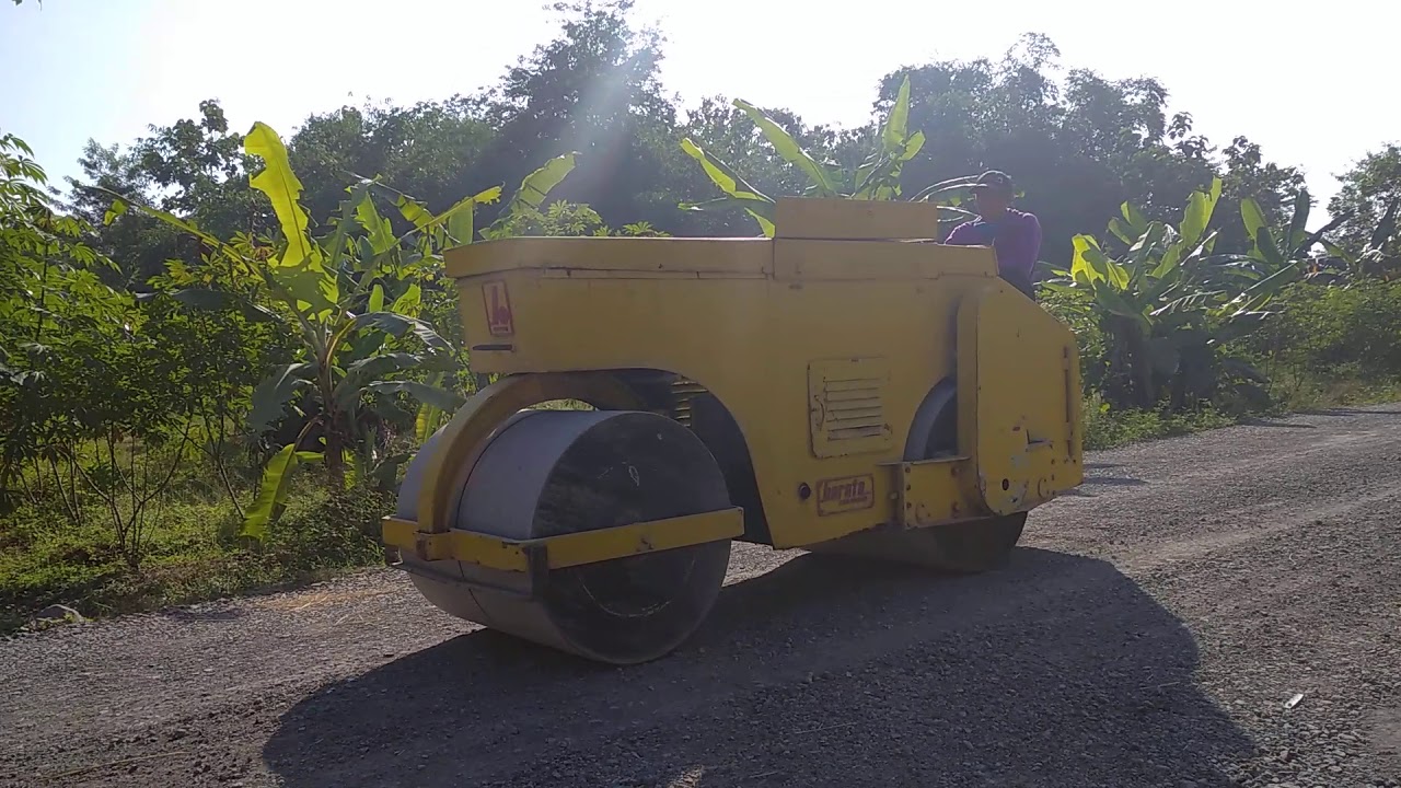 Mobil Stum slinder silinder jalan aspal - YouTube