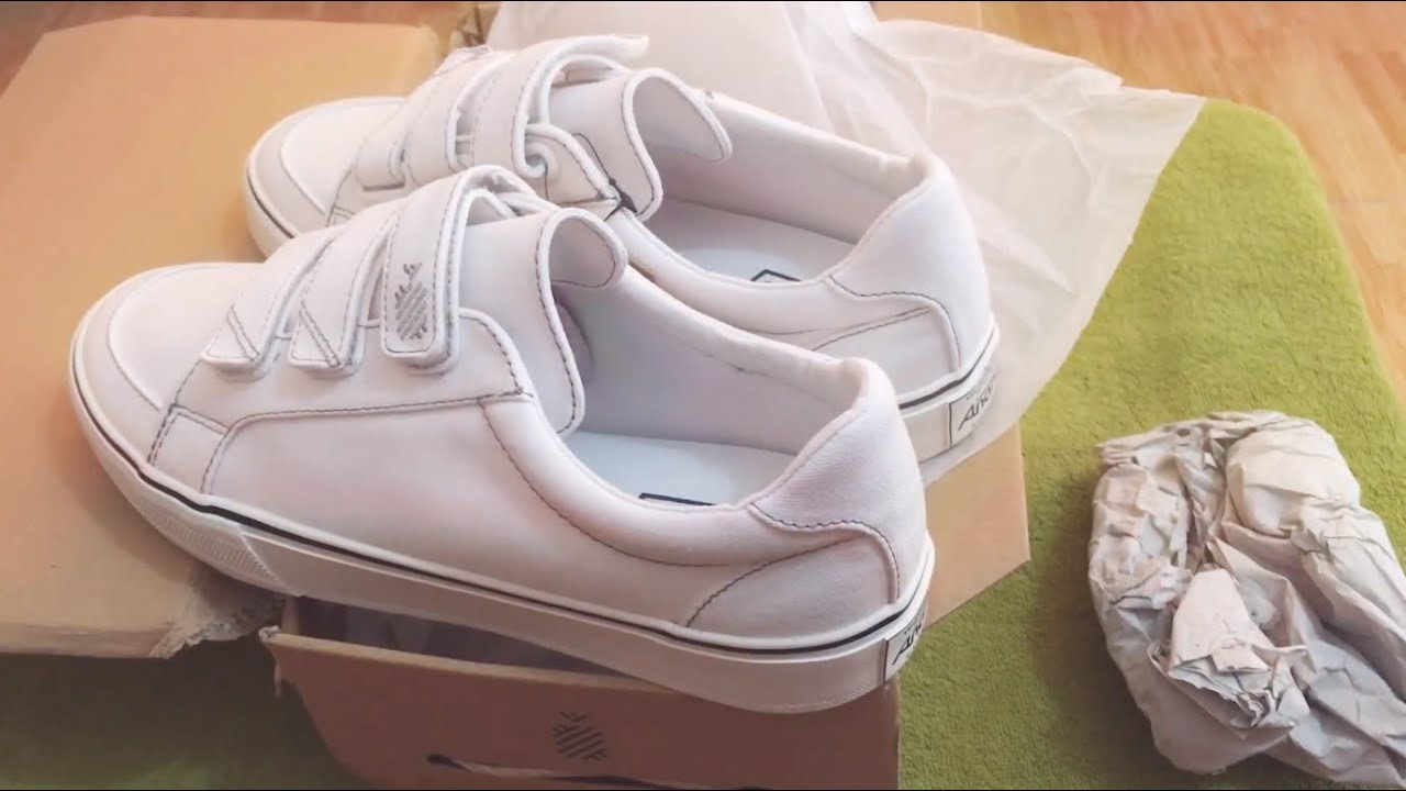Unbox | Giày Ananas - Basas Hook N'Loop | Low Top - White - YouTube