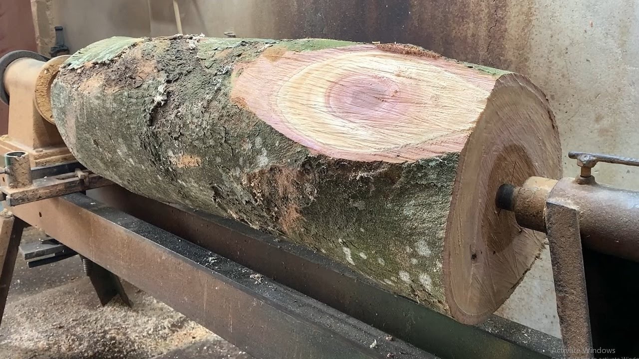 Wood turning craft Interesting and creative design ideas, a one of a ...