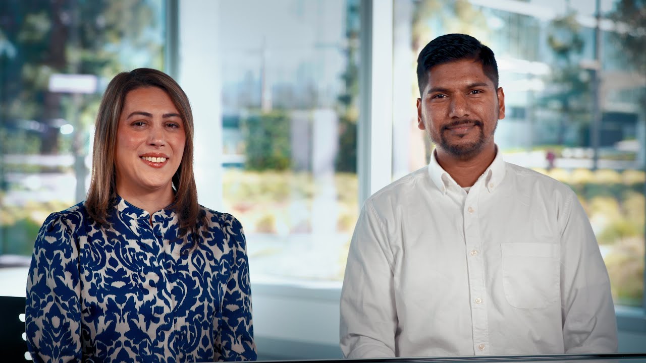 Experian: Scalable and Flexible Machine Learning Batch Transformation ...