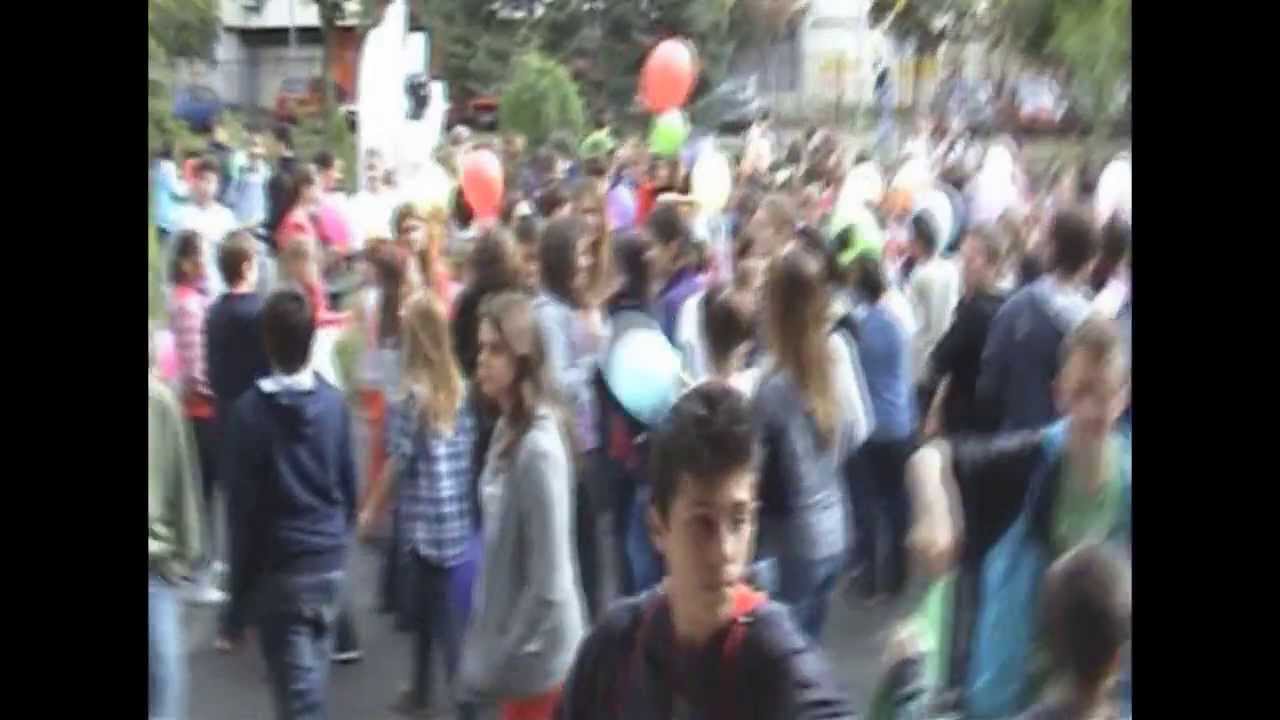 Podrska Filipu Djuricu - Od OS "Jovan Popovic" Novi Sad - YouTube