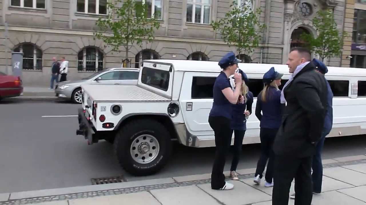 Hummer H1 Streched Limosine @ Gendarmenmarkt Berlijn. Hummer Limo ...