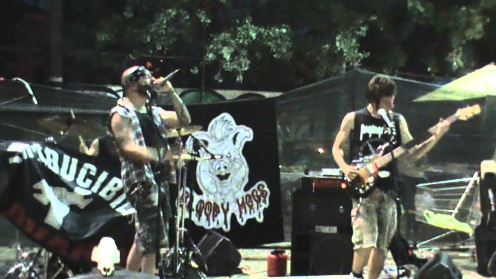 BLOODY HOGS - Live Arci Favaro, La Spezia, Italy 19-07-2013 - YouTube