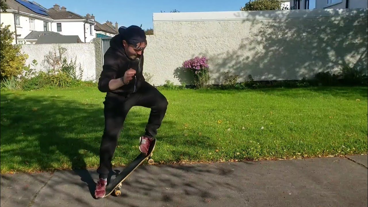 prosk8er Kyle Rampage teaches YOU how to KICKFLIP!! - YouTube