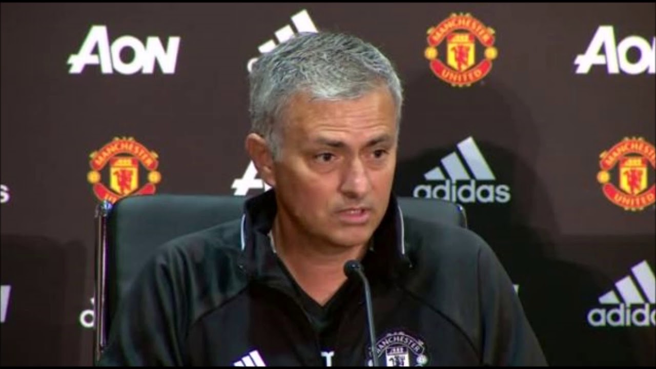 Jose Mourinho Press Conference vs Wolves - YouTube