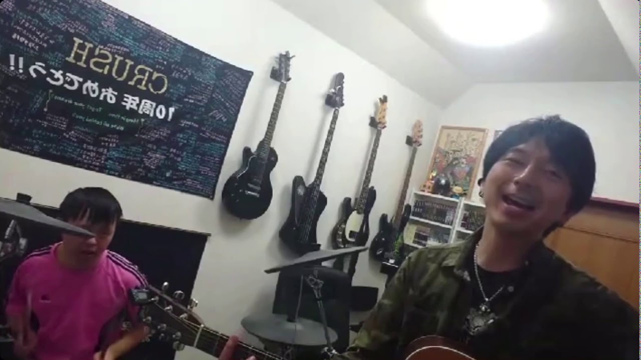 CRUSH HIRO＆DAIKI「 Just a wish」 - YouTube