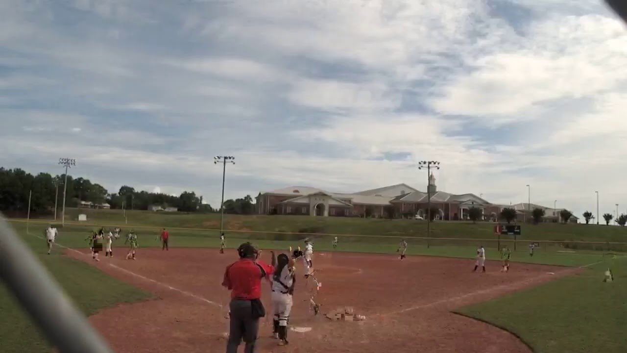 Adidas Show Elite 2024 vs BSA Elite - YouTube