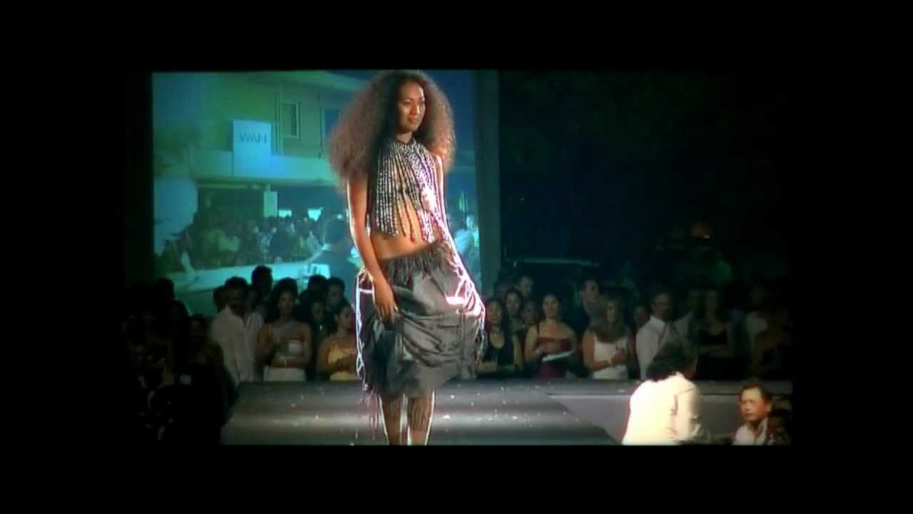 Robert Wan Tahiti Pearls Fashion Show (part1) - YouTube