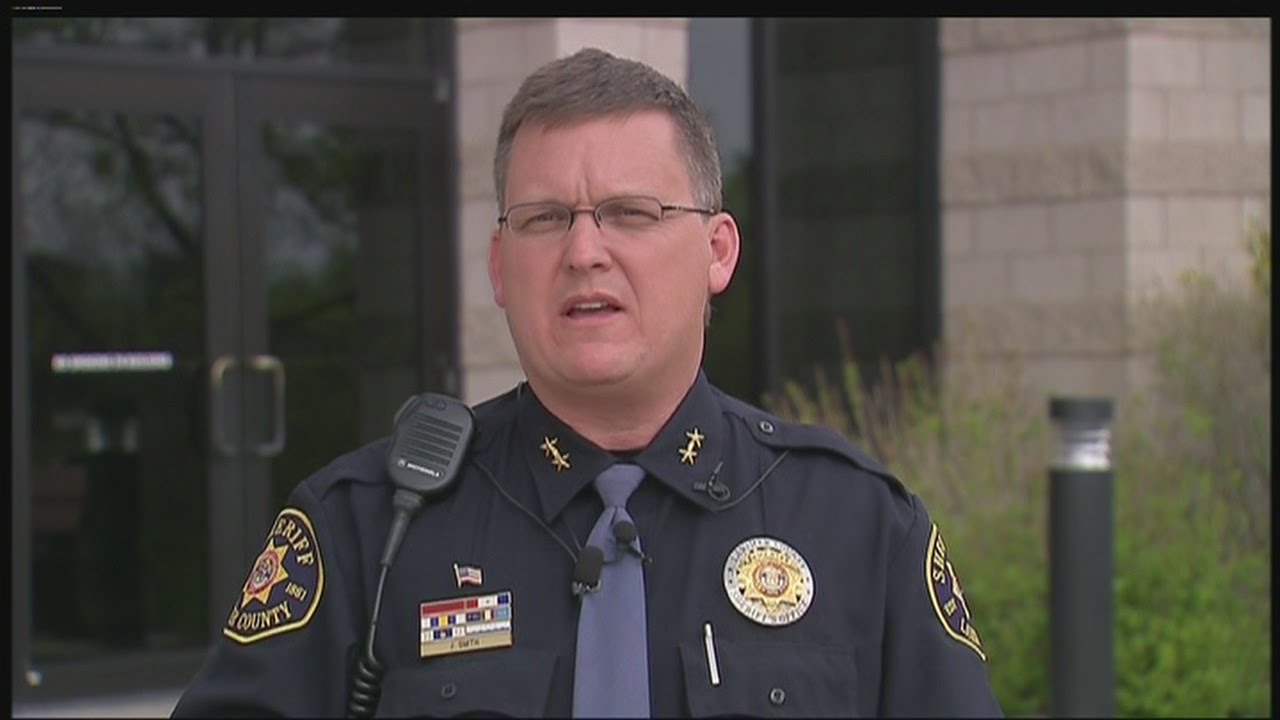 RAW VIDEO: Larimer sheriff briefing on I-25 shooting - YouTube