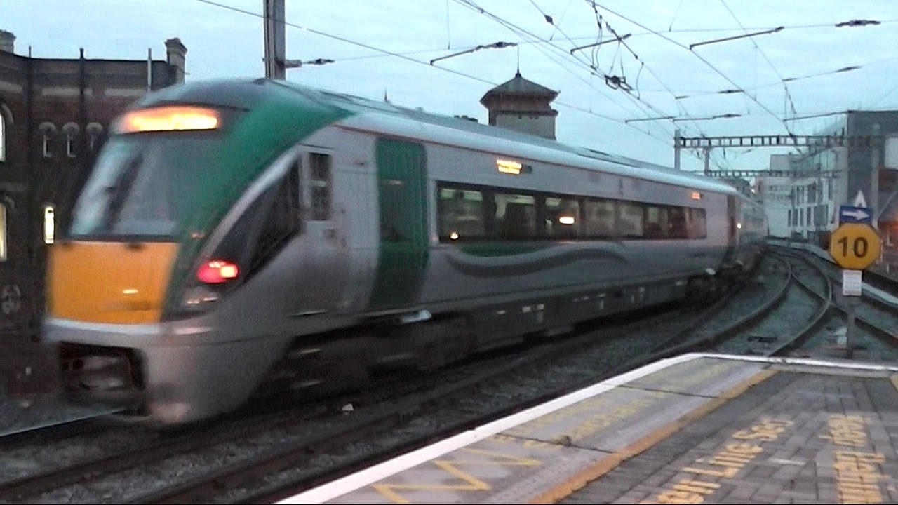 Irish Rail 22000 Class Intercity Train - Connolly Station, Dublin - YouTube