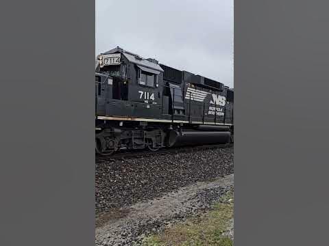 NS 7114 leads a short manifest of 3 cars through Demotte IN 4-4-24 #ns #gp60 - YouTube