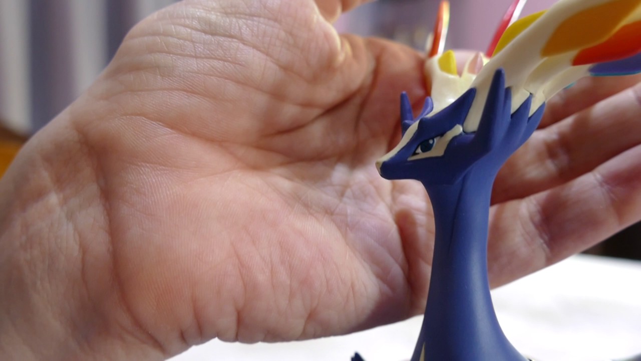 Pokemon - Xerneas - XY Figure - YouTube