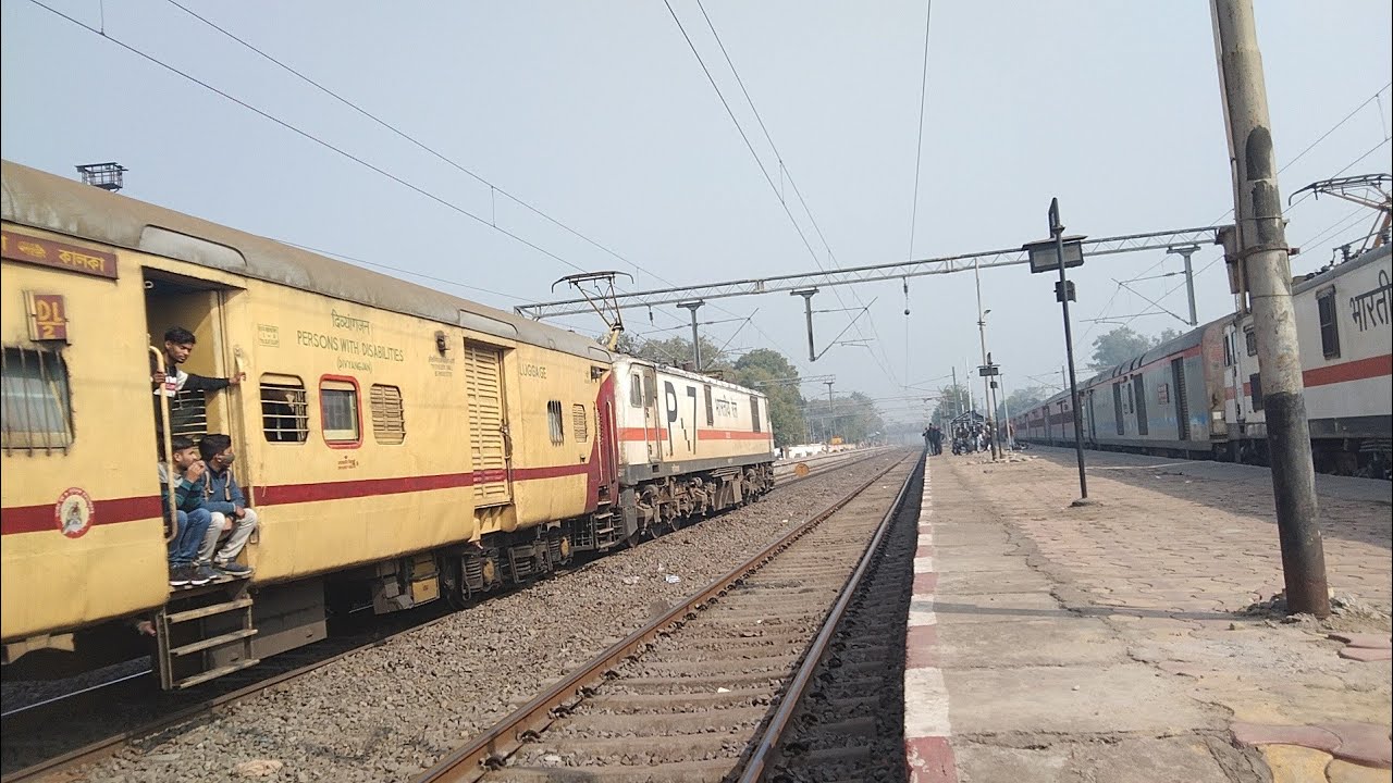 12311 Kalka Howrah Netaji express gzb wap 7 30228 - YouTube