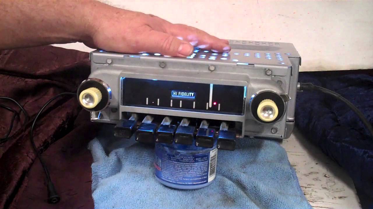 1951 Ford Mercury Original AM Radio FoMoCo - YouTube