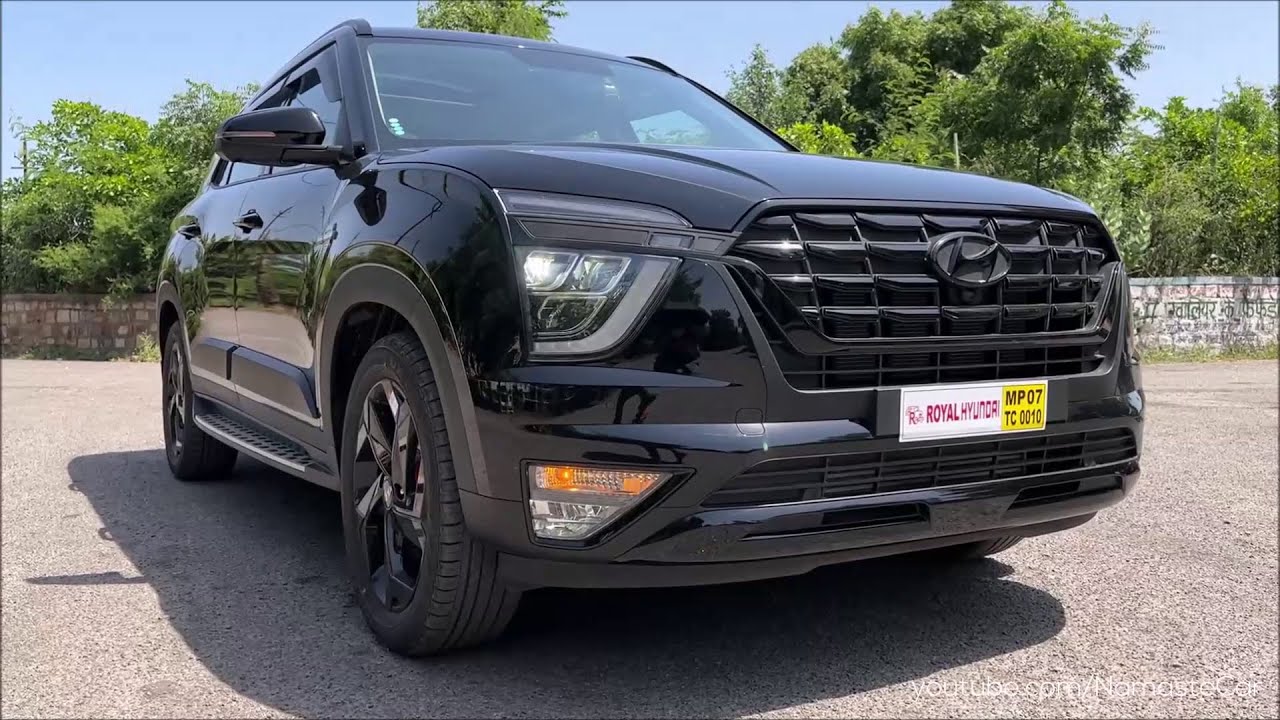 Hyundai Alcazar Adventure Turbo Signature (O) 2023- ₹21 lakh | Real ...