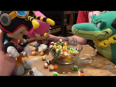 Sonic Plush: Team Chaotix Candy Shop! - YouTube