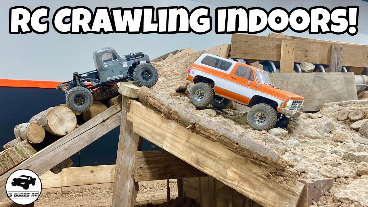 RC Rock Crawling INDOORS At Reaction Hobbies! - YouTube
