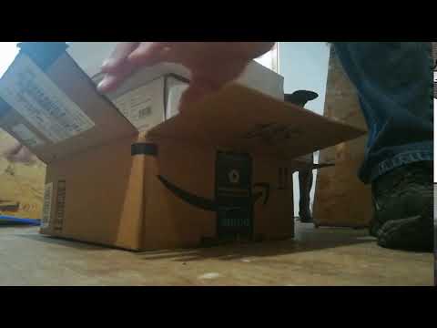 Cardboard Box Reinforcing Clip - YouTube