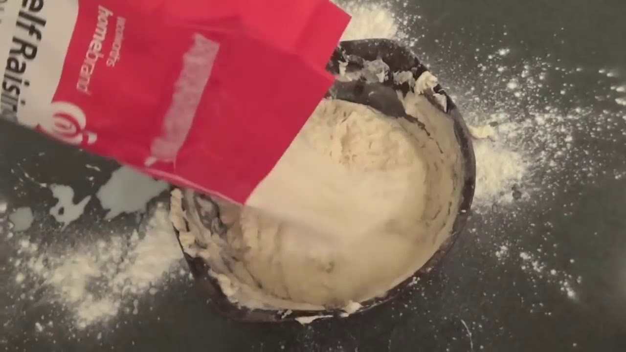 Como hacer chicle risa😂😂 - YouTube