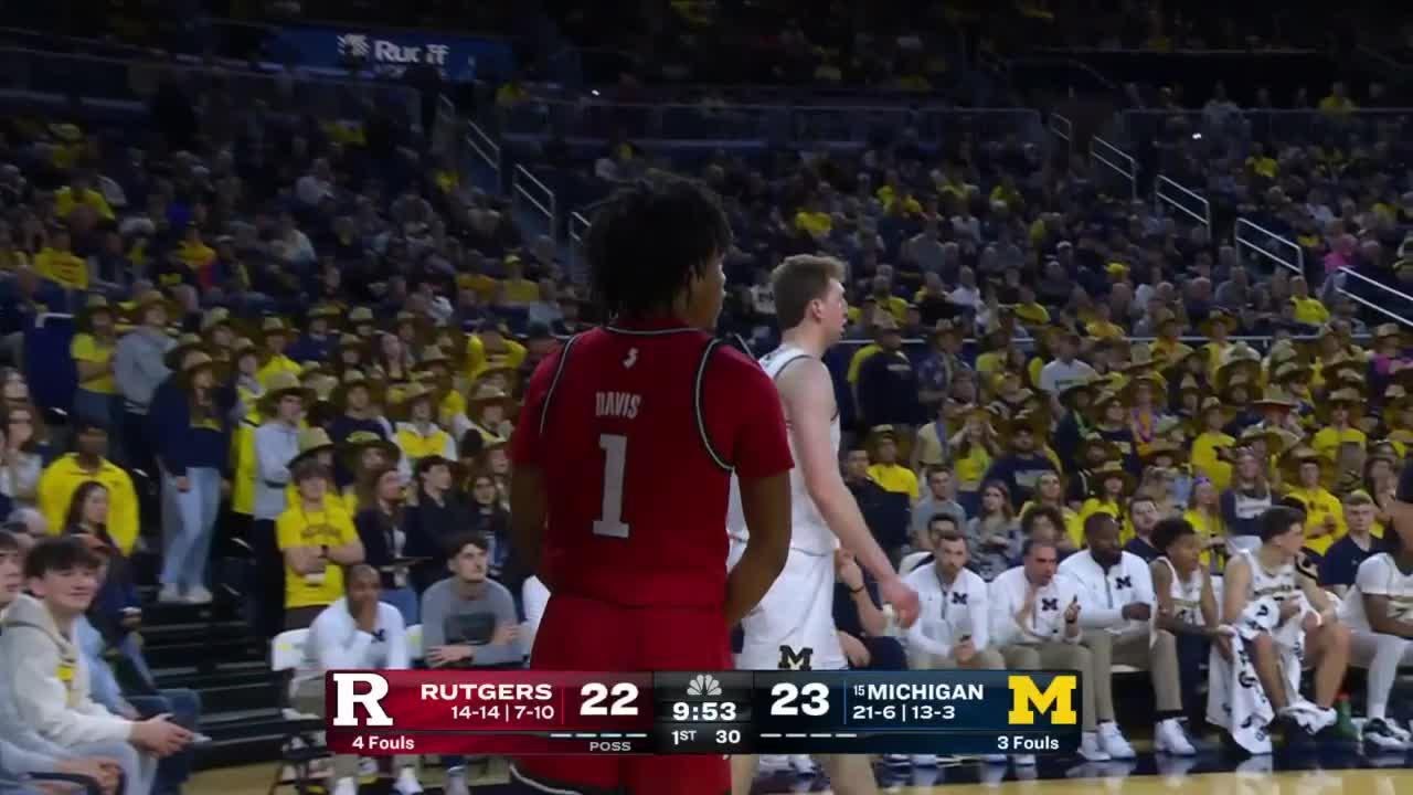 Jamichael Davis TRANSITION SLAM at Michigan | Rutgers Basketball - YouTube