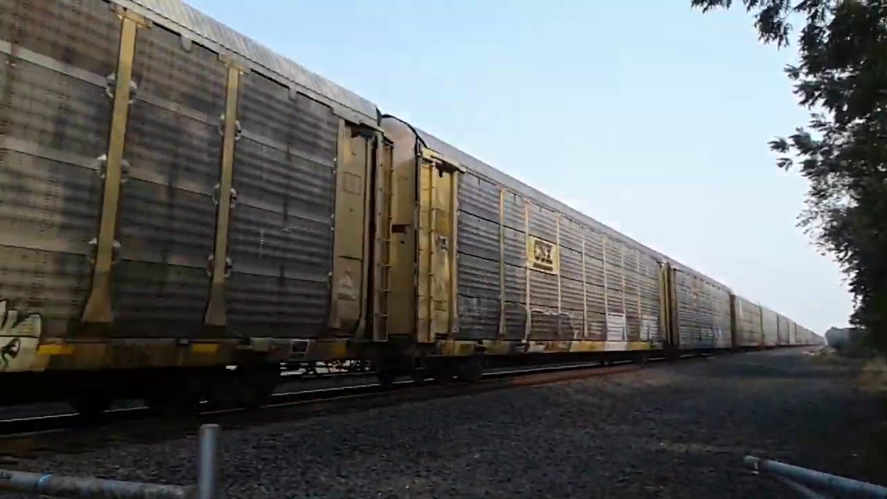 UP 7703 UP 9063 UP 7856 LEAD A 72 CAR AOUTRCK TRAIN NORTHBOUND UP 7703 ...