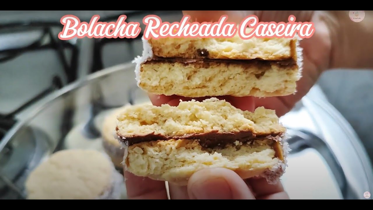 BOLACHA RECHEADA CASEIRA COM RECHEIO DE DOCE DE LEITE E NUTELLA - YouTube