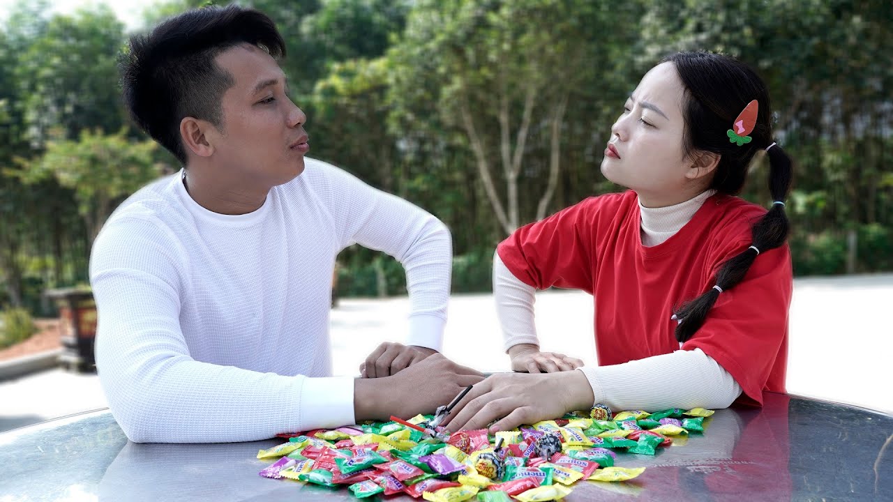 Trò Chơi Chia Kẹo BIBI TV - YouTube