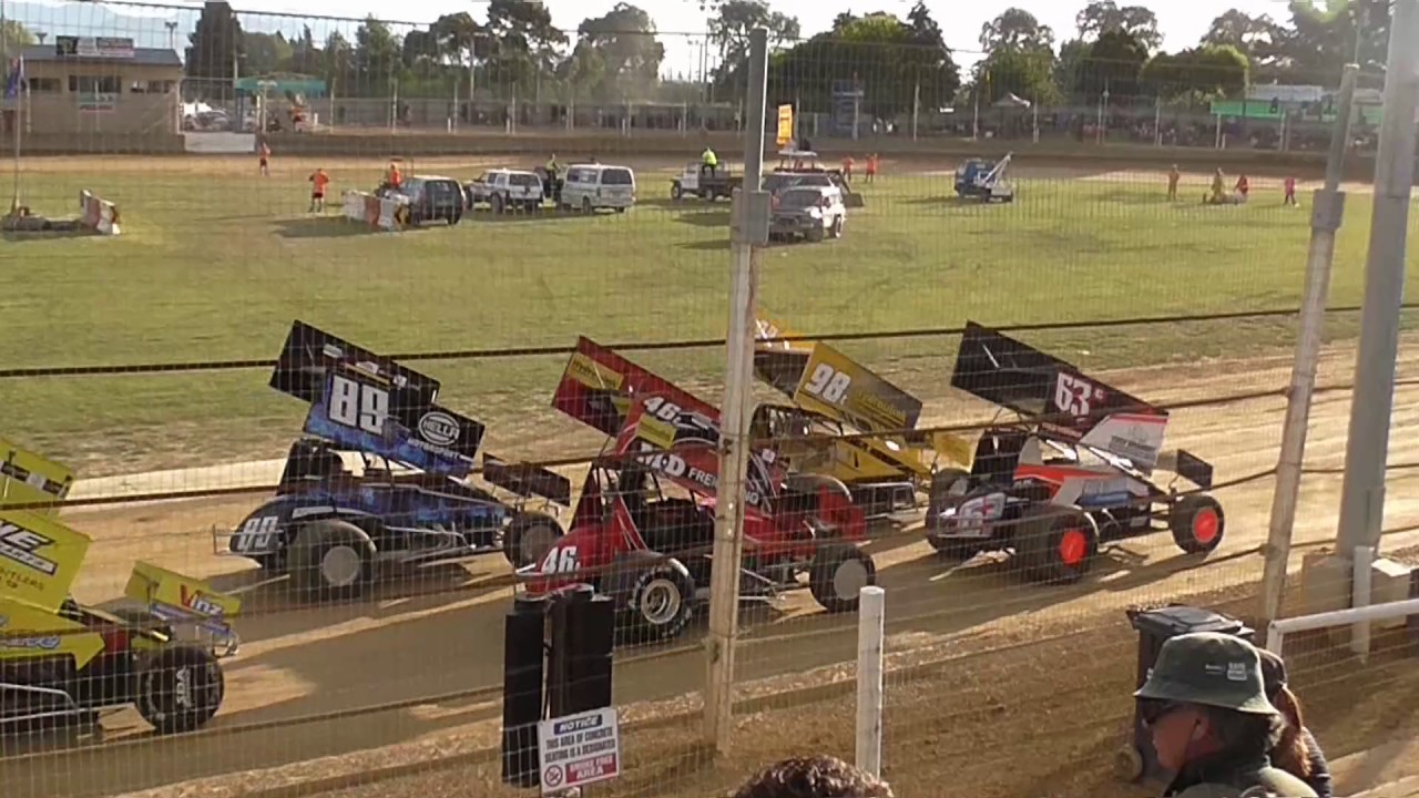 WOW Round 3 Nelson Speedway - YouTube