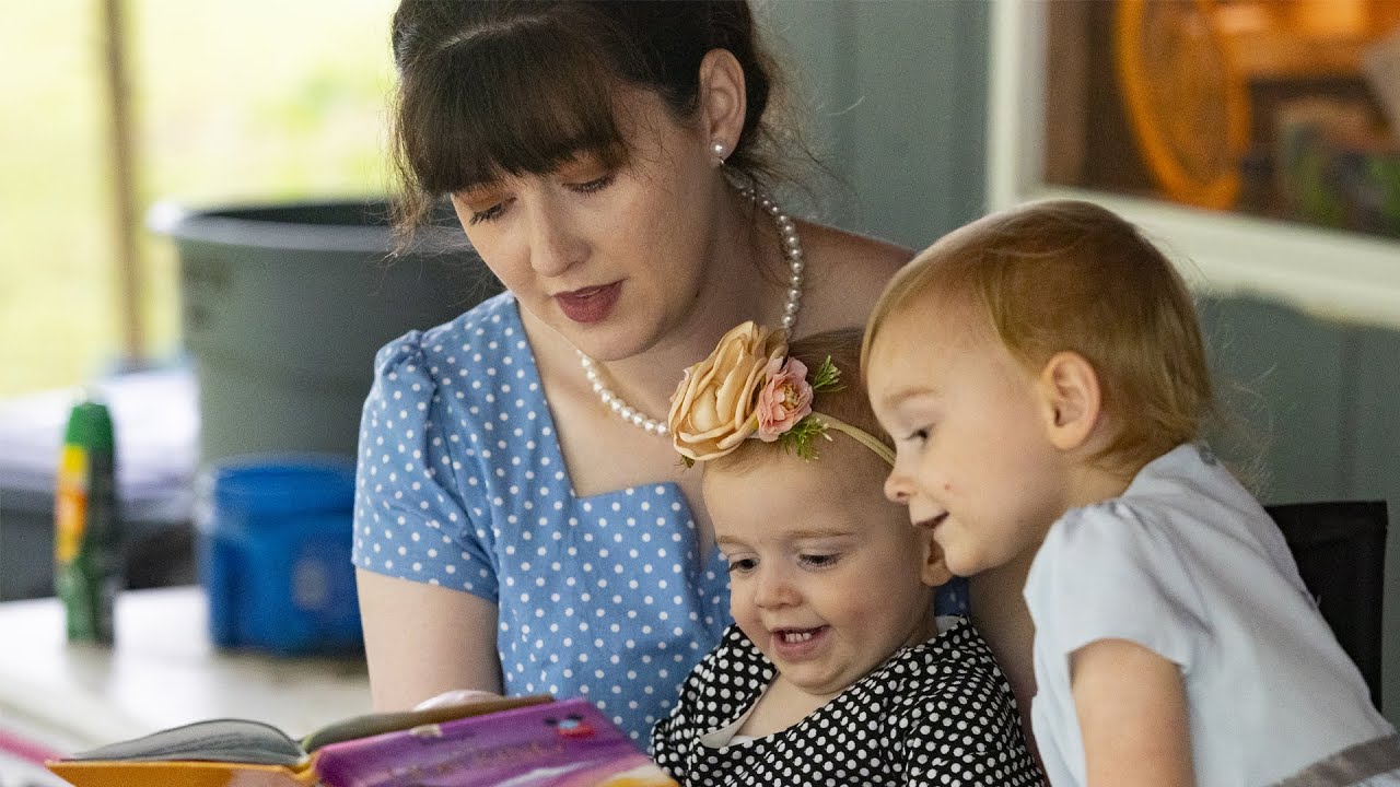 Extraordinary People - Sarah Custer - YouTube