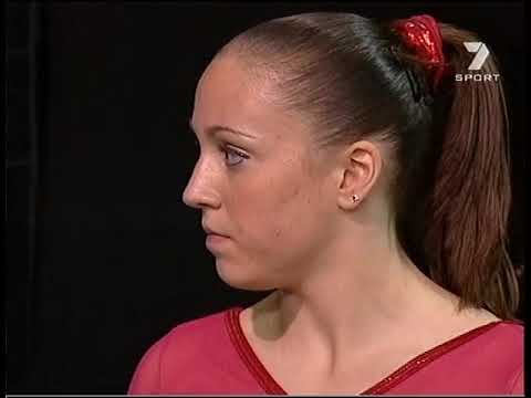 2005 World Gymnastics Championships - Women's Uneven Bars Final ...