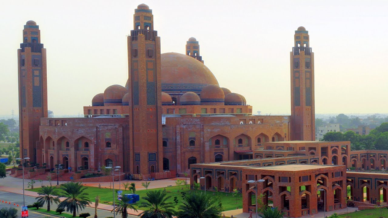 Grand Jamia Masjid Bahria Town Lahore. - YouTube