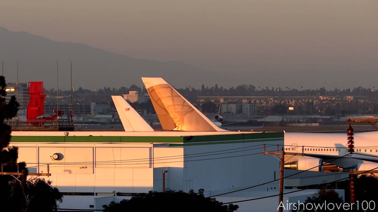 FedEx McDonnell Douglas MD-11F Operations Dawn to Dusk at LAX - YouTube