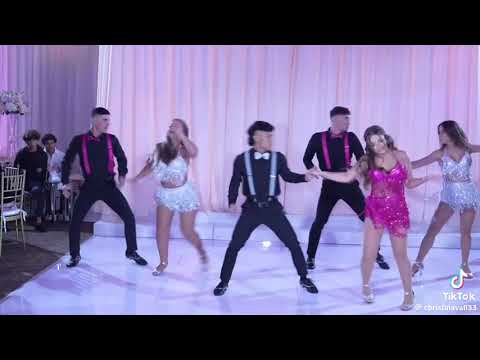 Imitadora baile sorpresa