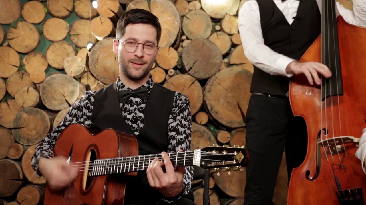 Django Friends "Topsy" - YouTube