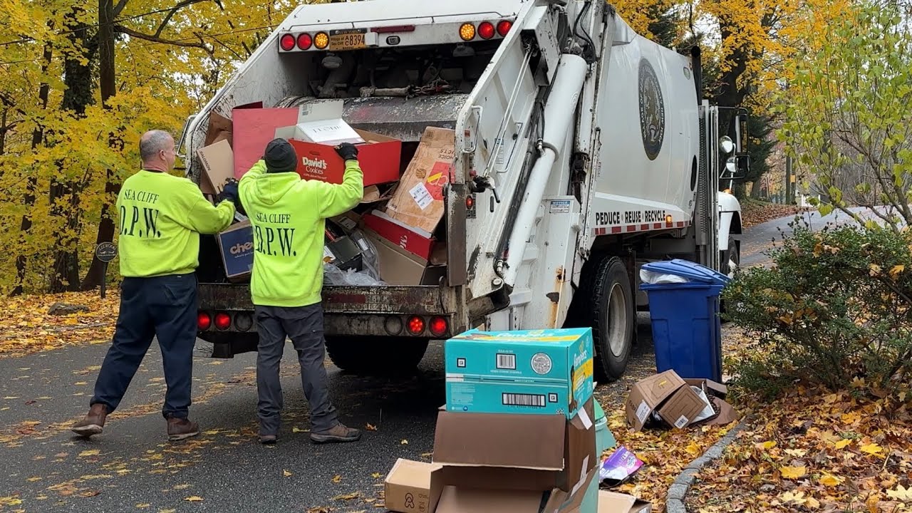 Garbage Truck Crushing Heavy Manual Recycling | Sea Cliff Sanitation ...