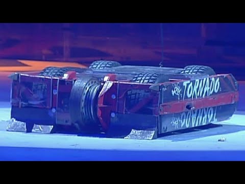 Tornado - Series 7 All Fights - Robot Wars - 2003 - YouTube