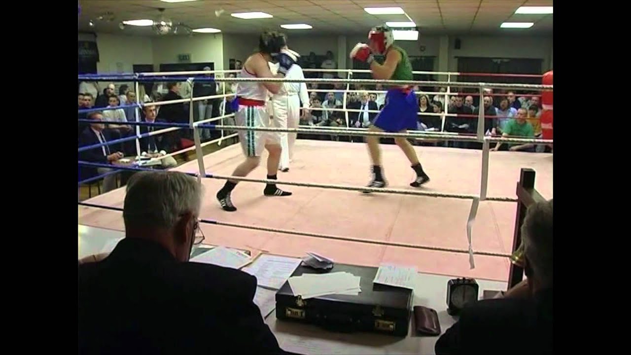 Round 2 boxing - YouTube