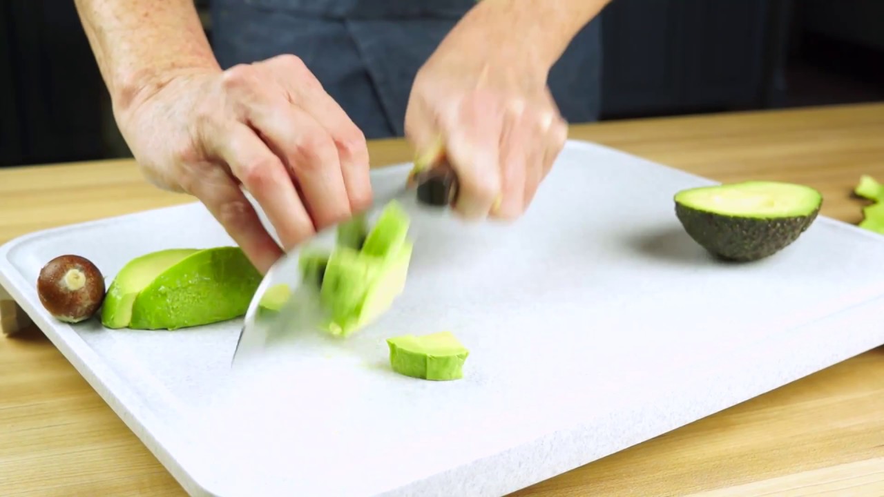 How to Dice an Avocado - YouTube