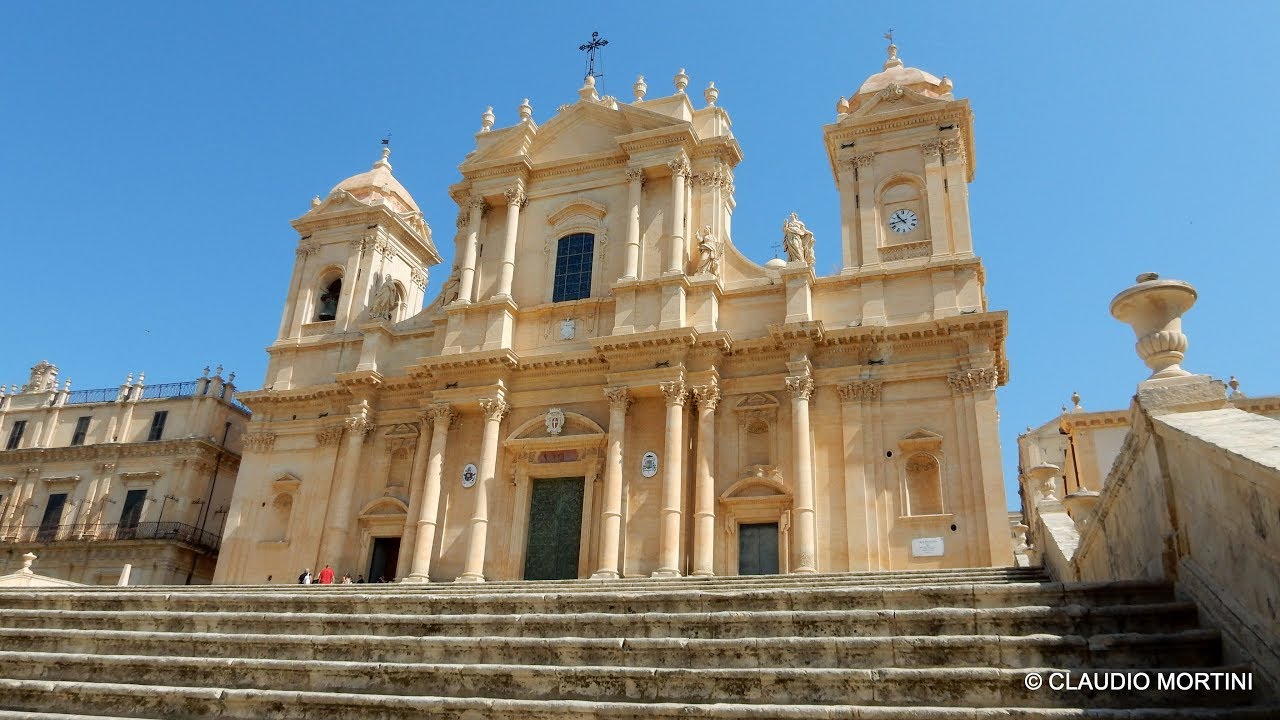 NOTO - CAPITALE DEL BAROCCO SICILIANO - HD - YouTube