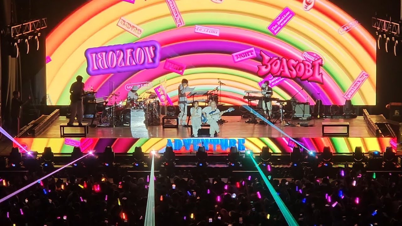YOASOBI - ADVENTURE / アドベンチャー (LIVE IN JAKARTA 2024) [4K 60] - YouTube