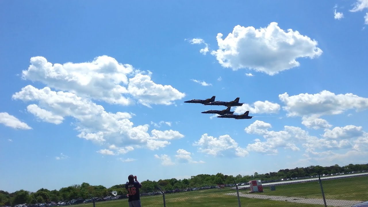 Watching The Blue Angels Take Off From Republic - YouTube