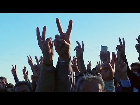 Kampf um Kobani: Flüchtlinge hoffen auf Peschmerga-Truppen